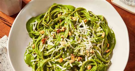 Spaghetti With Creamy Lemon Spinach Sauce Punchfork
