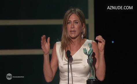 Jennifer Aniston Sexy Scene In Screen Actors Guild Awards AZNude
