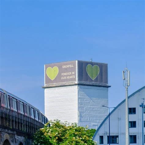 Uk Government Told Grenfell Cladding Was Dangerous 15 Years Before Fire
