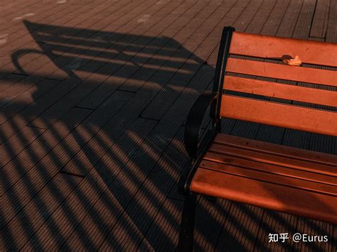 有异地男朋友的女生和别的男生频繁互动很正常吗？ 知乎