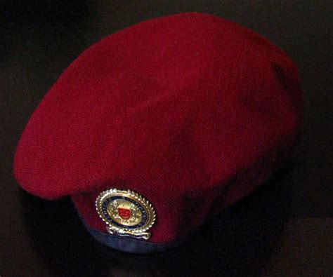 Singapore Army Special Operations Special Forces Commando Red Beret 7 1