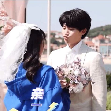 Pin By Maria Sanchez On Wifty In Cute Actors Couple Dance Videos Cute Couples