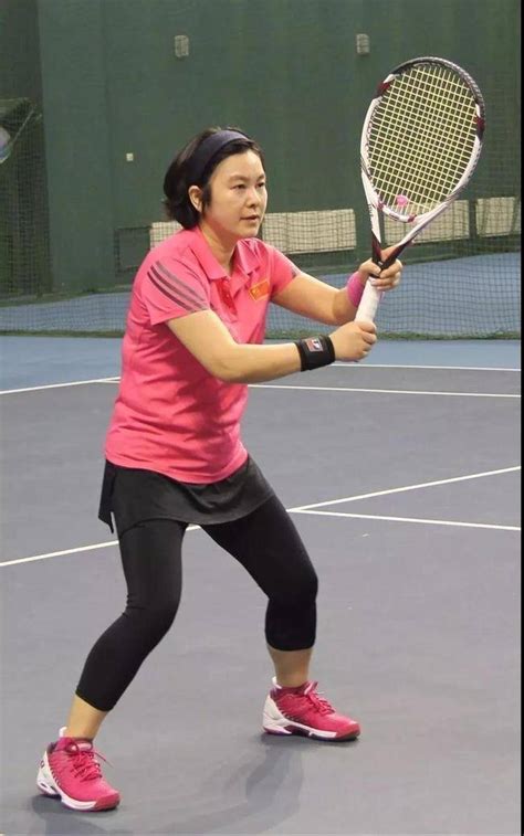 華春瑩打網球舊照曝光 挨酸「身體很誠實」 時事台 香港高登討論區