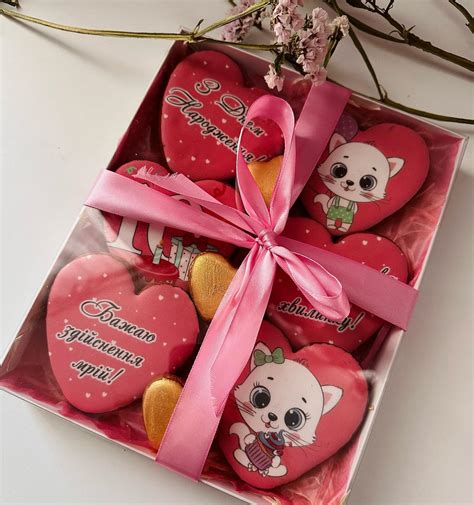 Пряники Україна Солодощі Гарний солодкий набір медових пряничків 😍 На подарунок донечці