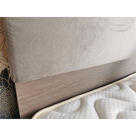 Комплект мебели за спалня Sani Domino 3d Легло с чекмедже и тапицирана табла Гардеоб с