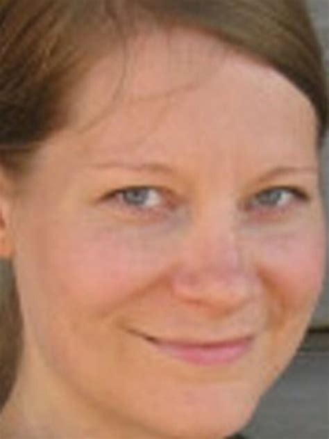 Inari Niemi Ecartelera