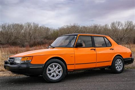 1992 Saab 900 Sedan 5 Speed Vin Ys3ak45e1n2012818 Classiccom
