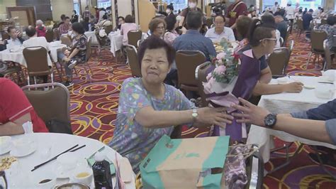 母親節逢酒樓放寬每枱人數多家庭飲茶慶祝 Now 新聞