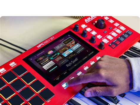 Akai Professional Mpc Key 37 Standalone Production Synthesizer Drum Machine Midi Keyboard