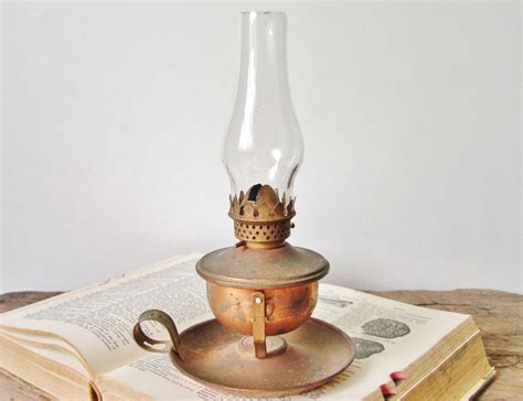 How To Fill A Kerosene Lamp At Robin Walker Blog