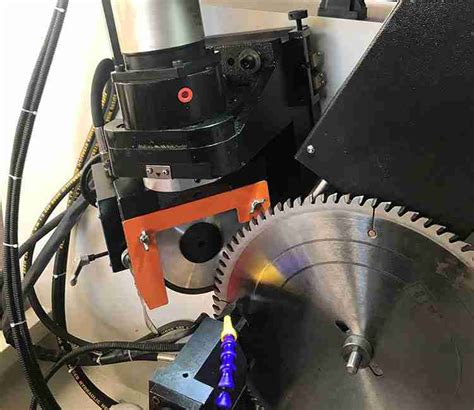 Full Automatic Cnc Circular Saw Blade Sharpener Machine With Shield Wood Planer Machine