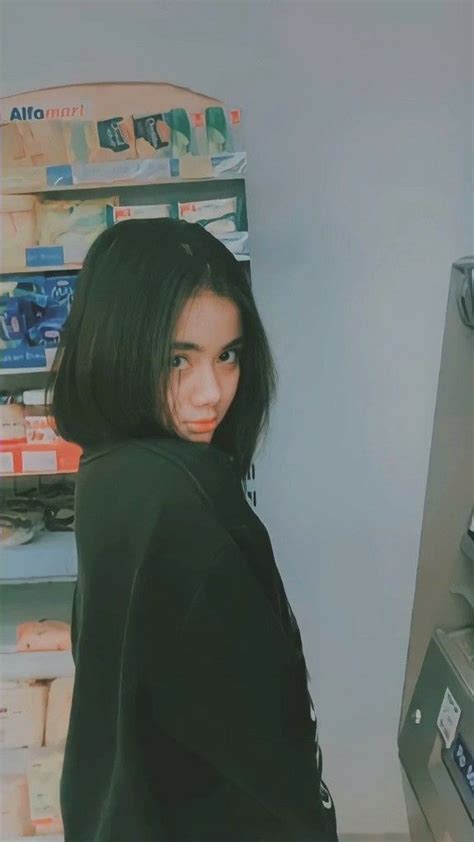 Kayess Di 2024 Gadis Gadis Cantik Gadis Cantik Perempuan