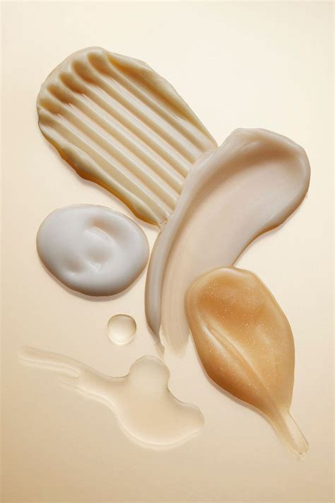 Pin By Carmen On Magazines Aregc Skincare Products Photography