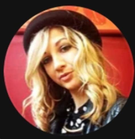 Theresa Harrison Medium