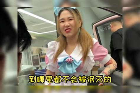 盘点那些开口跪的甜妹你永远想不到天使的面庞竟然能发出杠铃般的声音 面庞 天使 杠铃