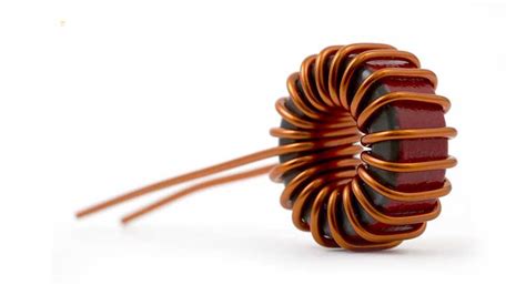 Capacitor Tutorial Working And How To Use In Circuits Gadgetronicx