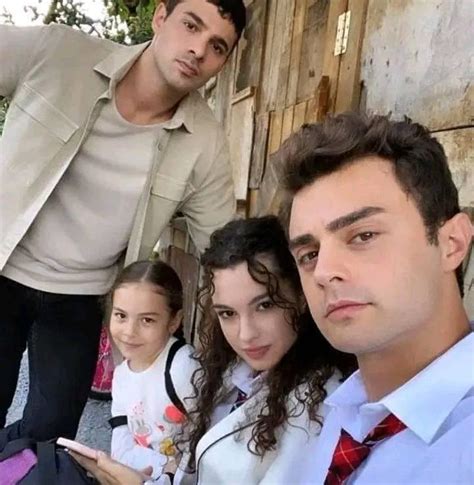 مسلسل اخوتي الموسم الرابع الحلقة 114 مدبلج Raed Drama Facebook