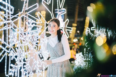 น้องวันดี พาดูไฟ เทศกาลคริสต์มาส สวยเป๊ะ ปัง รับ2020