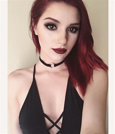 Red And White Foto Porno Eporner