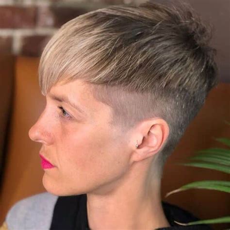 50 Edgy Short Pixie Cuts For Women