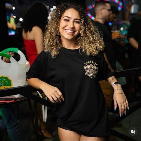 Isabelle Braga Belle Braga Threads Say More