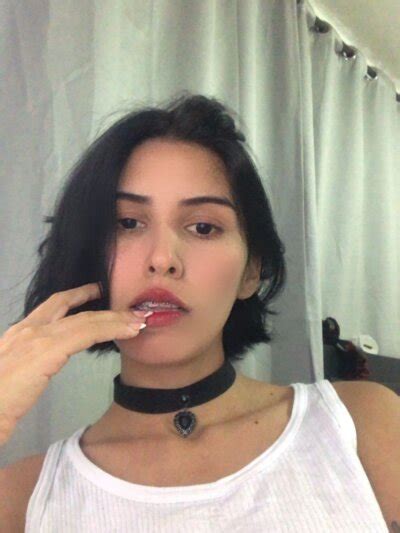 Isabella Queen Cam Model Free Live Sex Show Chat Stripchat