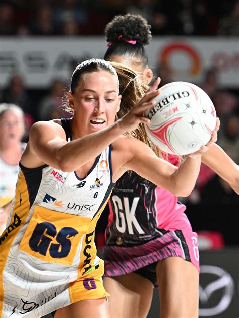Lightning Beat The Thunderbirds In Super Netball Upset Sa Police News