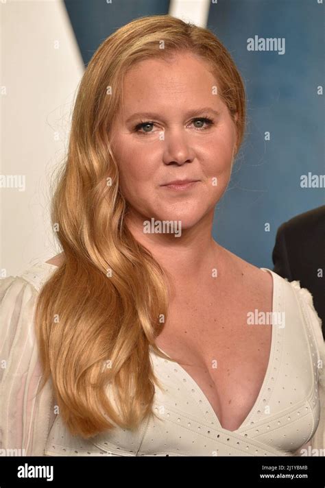 Amy Schumer At The 2022 Vanity Fair Oscar Party Hosted By Editor