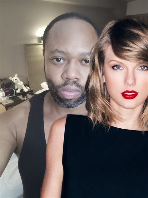 Celebrity Starlet Elmerreedjr09231983