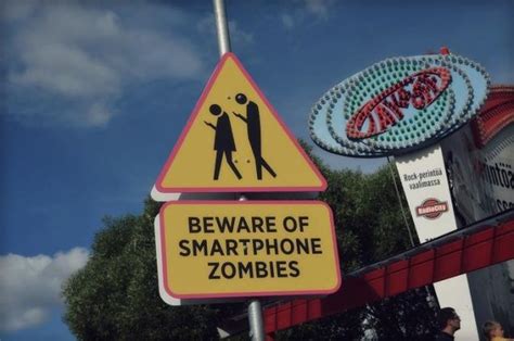 25 Unfortunate Signs Spotted In The Wild Wtf Gallery Ebaums World