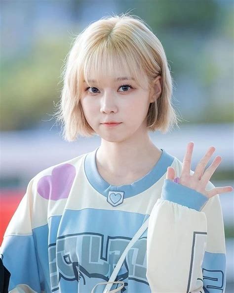 강아지상 에스파 윈터  Mlbpark