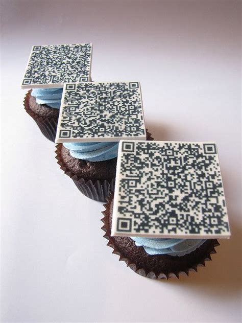 QR Code Cupcakes Computer Geek Party Desserts
