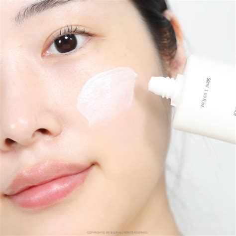 끈적임없는 선크림 조조모모 마일드 모이스처 비건선크림 추천 네이버 블로그
