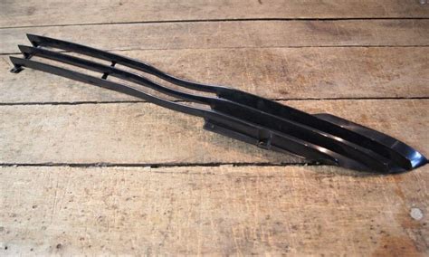 Gitterlufteinlass Links Rc107