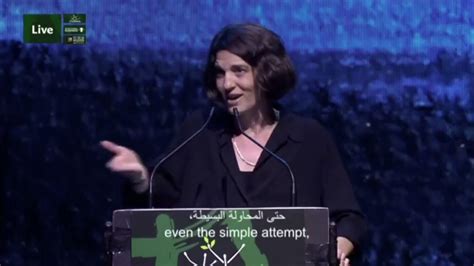 יולי נובק טקס יום הזיכרון הישראלי פלסטיני 2022 Youtube