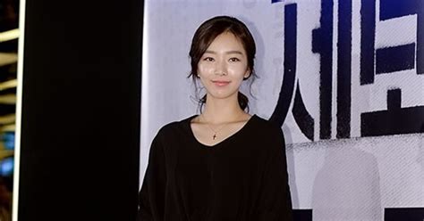 [t포토] 배슬기 영화 제보자 많이 사랑해주세요~