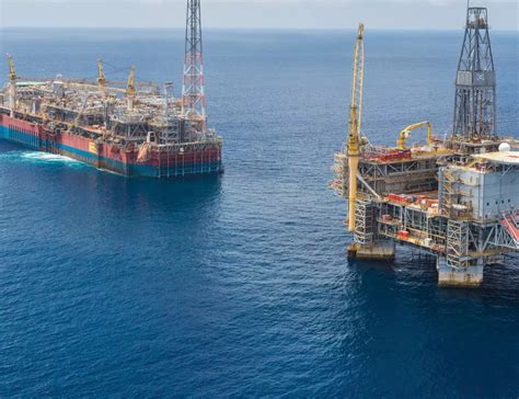 Цената на петрола тръгна в нова посока през новата седмица Новини от Actualno