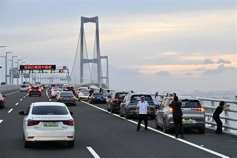 深中通道開通後首個周末 直通巴加開班次車票火速售罄 北上港人無懼塞車陰霾 星島日報