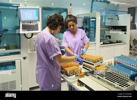 Automatic Specimen Distributor Hemotherapy Hematology Laboratory Task Targeted Automation