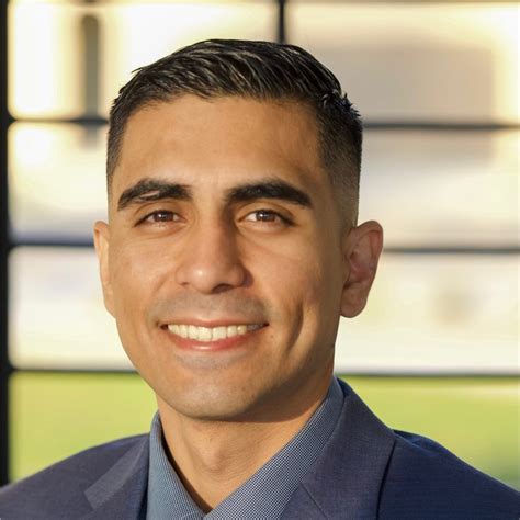 Miguel Garcia Linkedin