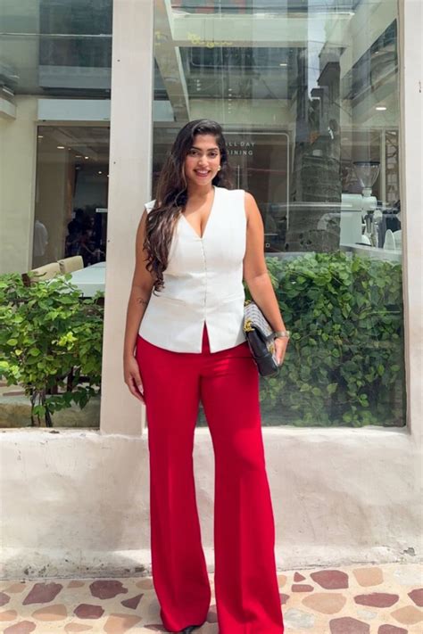 20 Stunning Red Pants Outfit Ideas Thatll Make You Stand Out