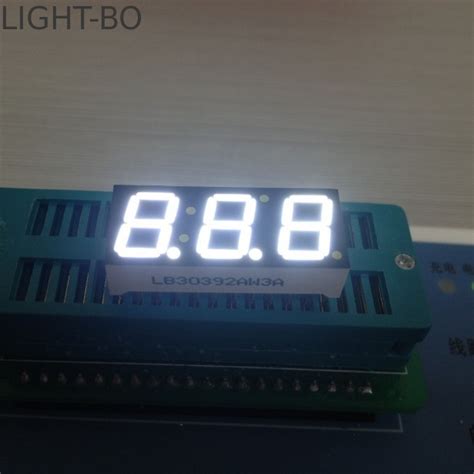 Wide Viewing Angle Surface Mount 7 Segment Led Display Triple Digit Long Lifespan