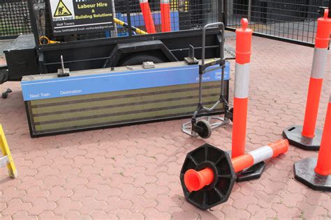 Discarded LED PIDS At The Bus Interchange Entrance To Sunshine Station Wongm S Rail Gallery