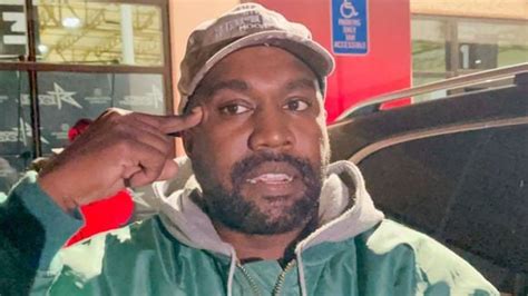 Foto Sexo Oral Em Kanye West No Barco Pode Gerar Pris O E Multa Purebreak