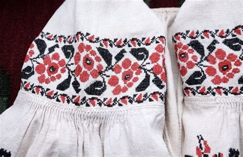 Схема вишивки рукава