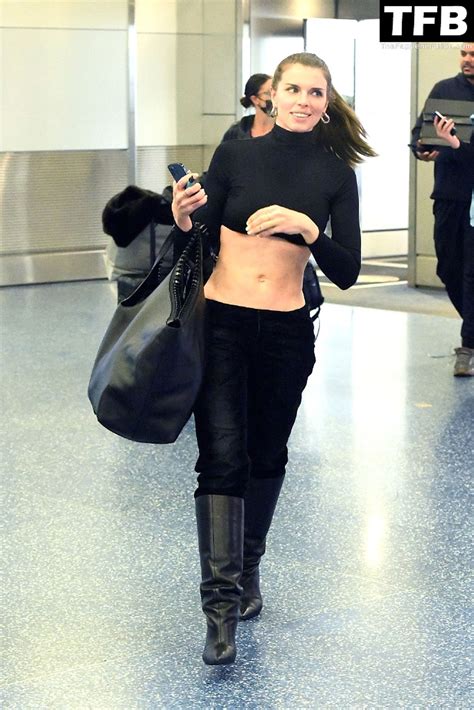 Julia Fox Sexy Photos Sexy E Girls