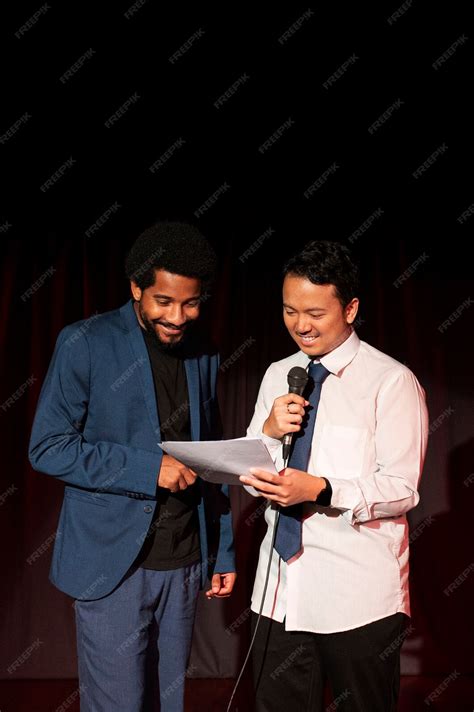 El Proceso De Creación De Comedia De Stand Up Foto Gratis