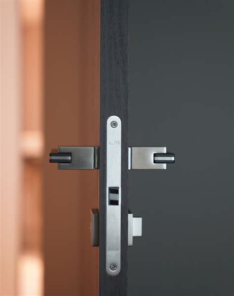 주디자인포근 수원인테리어 영통인테리어 광교인테리어 동탄인테리어 분당인테리어 판교인테리어 강남인테리어 화장실인테리어 가장 흔한 구조의 욕실 구조였던 현장 익숙함을