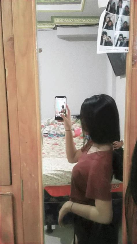 Pin Oleh Reza Kurnia Di Gadis Gadis Cantik Gaya Rambut Musim Panas Potret Diri Gaya Sporty