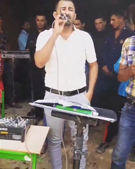 خواننده فرزاد کریمی